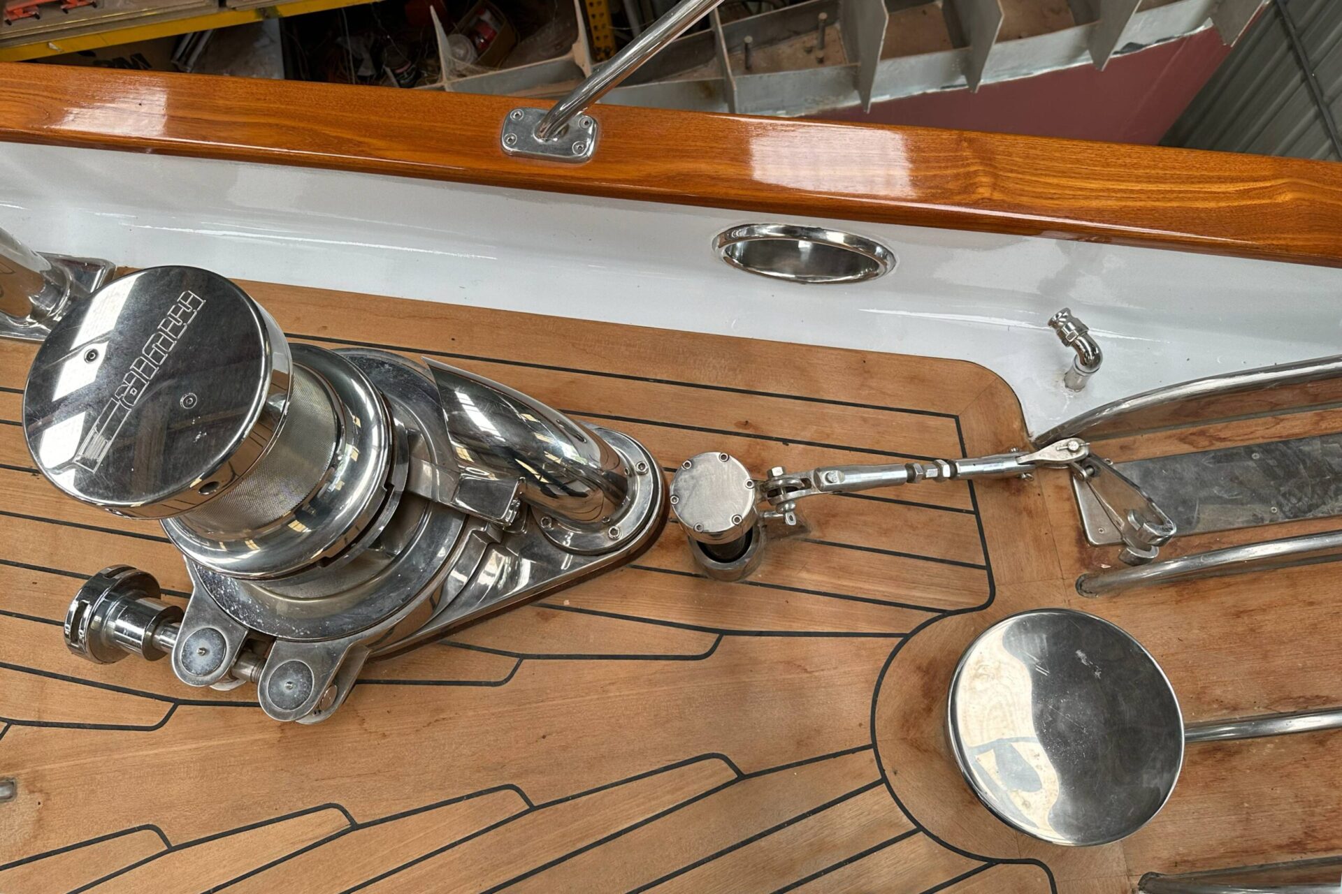 Tanielle - Hoek Classic 80 Ft for sale | Falcon Rydell Yachts